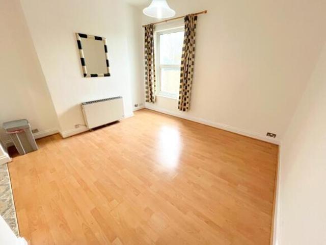 8 bedroom block of apartments for sale in Wilson Road, Southend on sea, SS1
