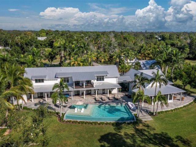 8 bedroom, Bradenton FL 34209 LS99044448