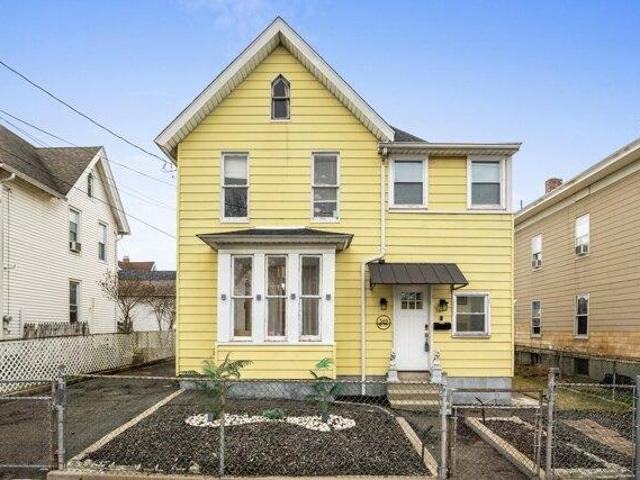 8 bedroom, Bridgeport CT 06608 102218920