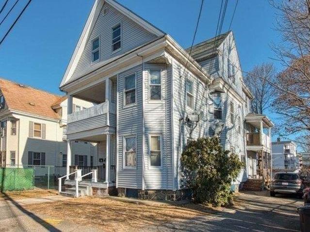 8 bedroom, Brockton MA 02301 103662864