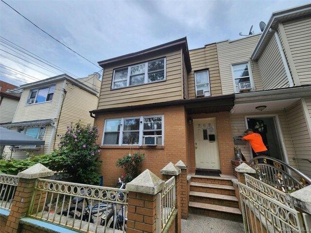 8 bedroom, Brooklyn NY 11208 LS102282392