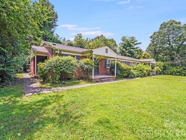 8 bedroom, Gastonia NC 28052 103604587