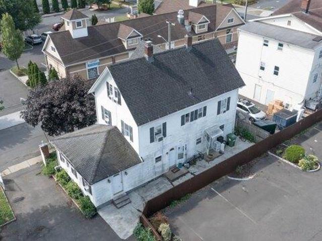 8 bedroom, Danbury CT 06810 LS101661382