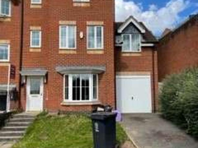 8 Bedroom Detached House