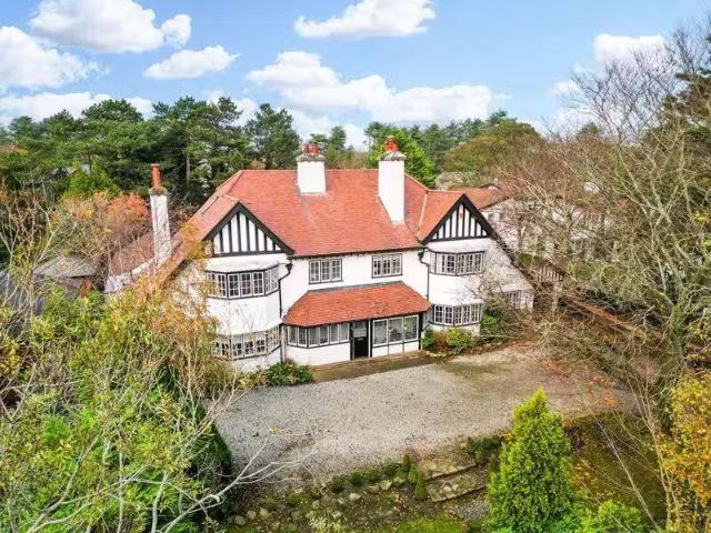 8 bedroom detached house for rent in The Open 2026 Victoria.