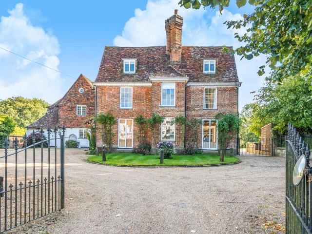 8 bedroom detached house for sale