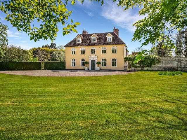 8 bedroom detached house for sale