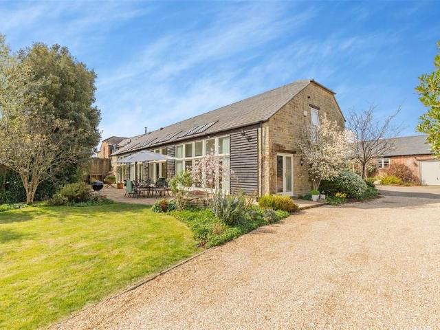 8 bedroom detached house for sale
