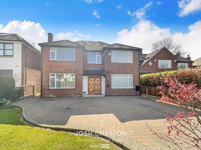 8 bedroom detached house for sale