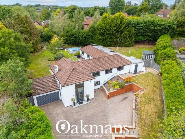 8 bedroom detached house for sale