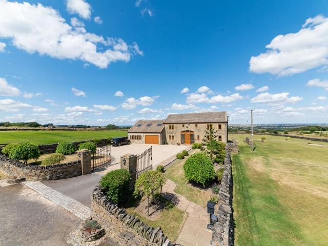 8 bedroom detached house for sale