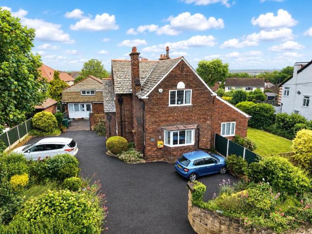 8 bedroom detached house for sale