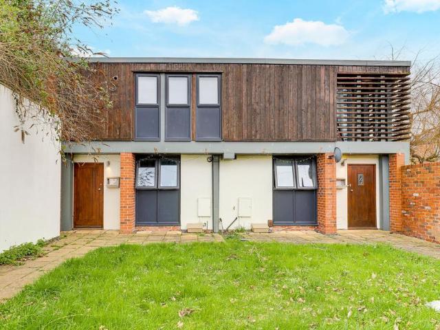 8 bedroom detached house for sale