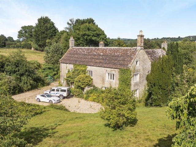 8 bedroom detached house for sale