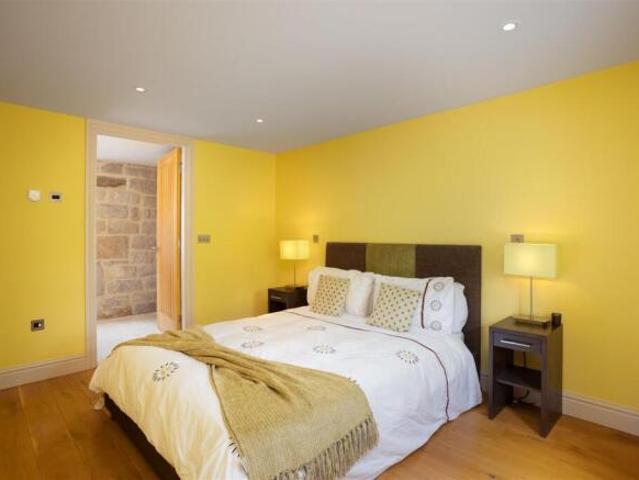 8 bedroom detached house for sale in Beech House, Horsforth, LS18