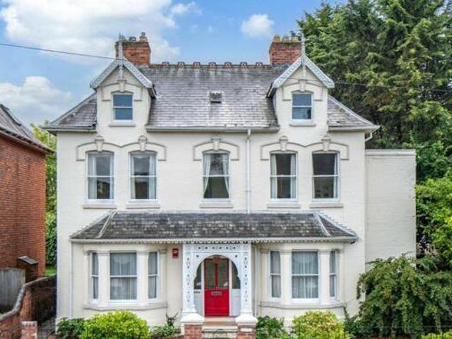 8 Bedroom Detached House For Sale In Droitwich, Worcestershire