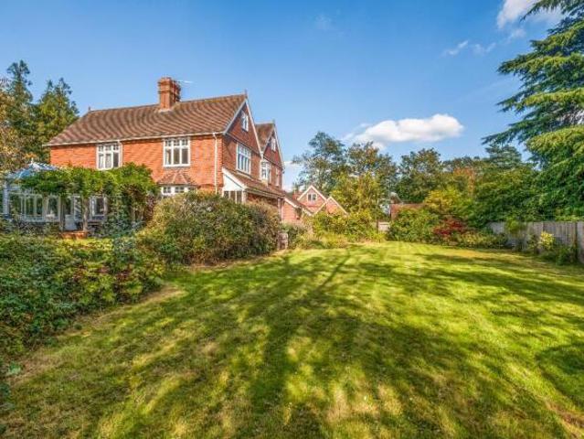 8 bedroom detached house for sale in Hartley Road, Cranbrook, Kent, TN17 3QX, TN17