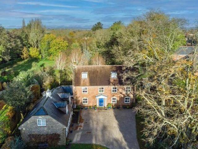 8 Bedroom Detached House For Sale In Le Neubourg Way