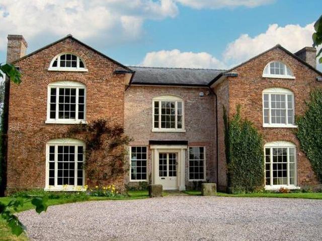 8 Bedroom Detached House For Sale In Llanymynech, Powys
