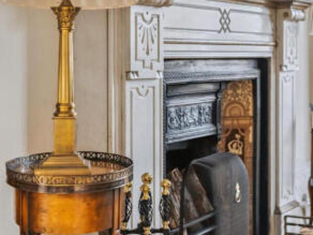 8 bedroom detached house for sale in Lubbock Road, Chislehurst, BR7