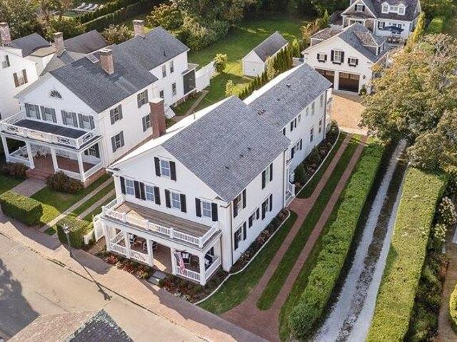 8 bedroom, Edgartown MA 02539 104148329