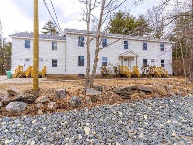 8 bedroom, Farmington NH 03835 104543674