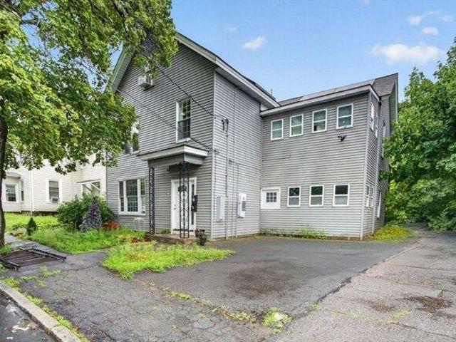 8 bedroom, Fitchburg MA 01420 104808559