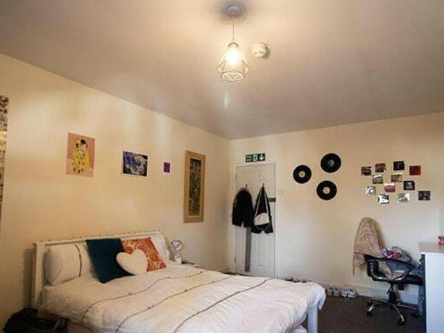 8 Bedroom Flat For Rent In City Centre, Nottingham