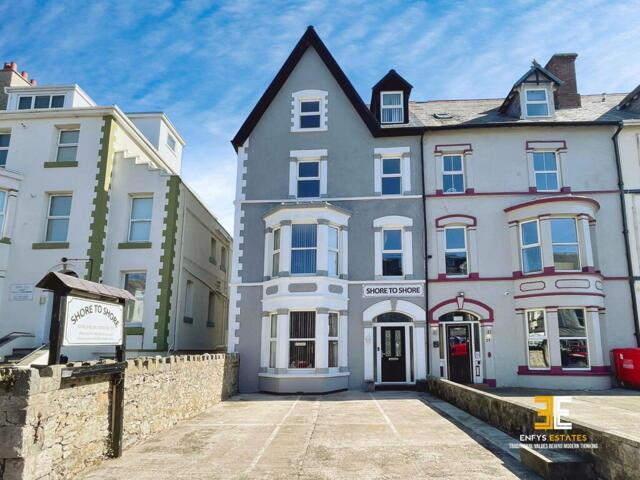 8 Bedroom House Conwy Conwy LS98969177