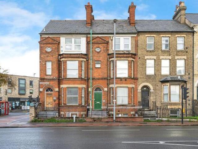 8 Bedroom House Cambridge Cambridgeshire LS99130280