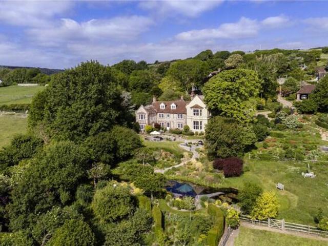 8 Bedroom House Alfriston East Sussex LS100614994