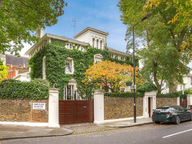 8 bedroom house for sale