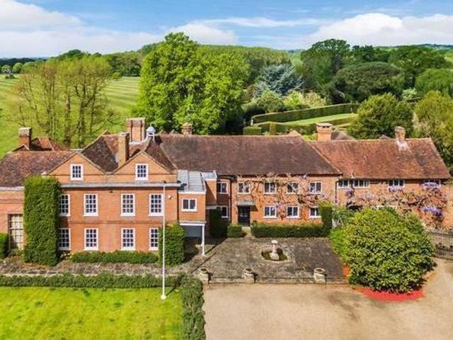 8 bedroom house for sale in Ripley Surrey GU23