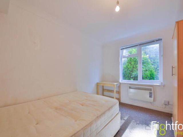 8 bedroom house of multiple occupation for sale in Crespin Way, Brighton, BN1