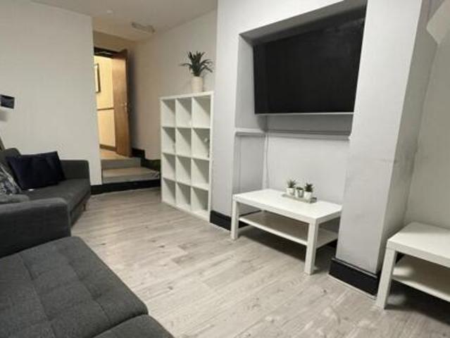 8 Bedroom House Share For Rent In Chester
