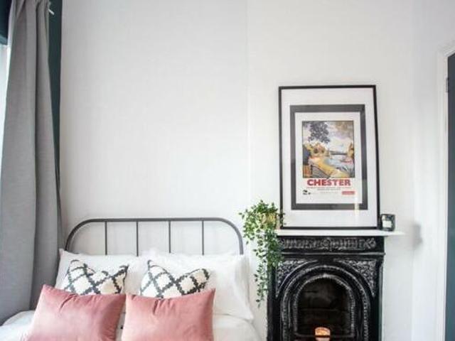 8 Bedroom House Share For Rent In Chester, Cheshire