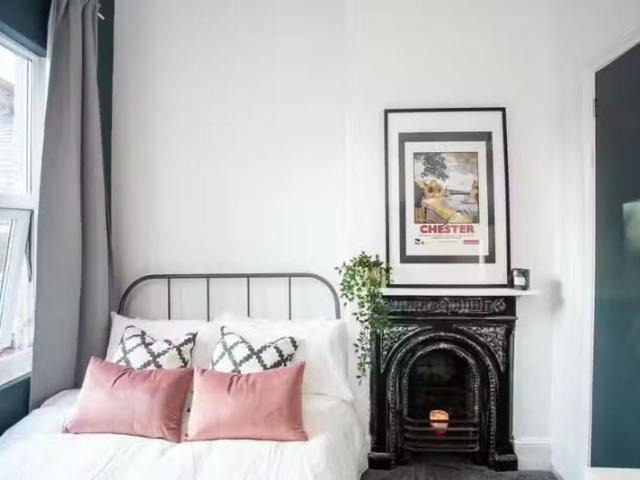 8 bedroom house share for rent in Bouverie Street, Chester, Ch.