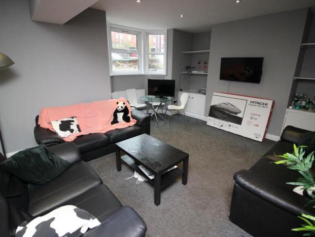 8 bedroom house share for rent in Brudenell Mount, Hyde Park *VIEW VIRTUAL TOUR*, LS6