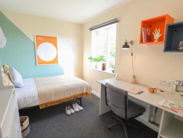 8 bedroom house share for rent in Fairhaven, Park Road, Brighton, & Hove, BN1