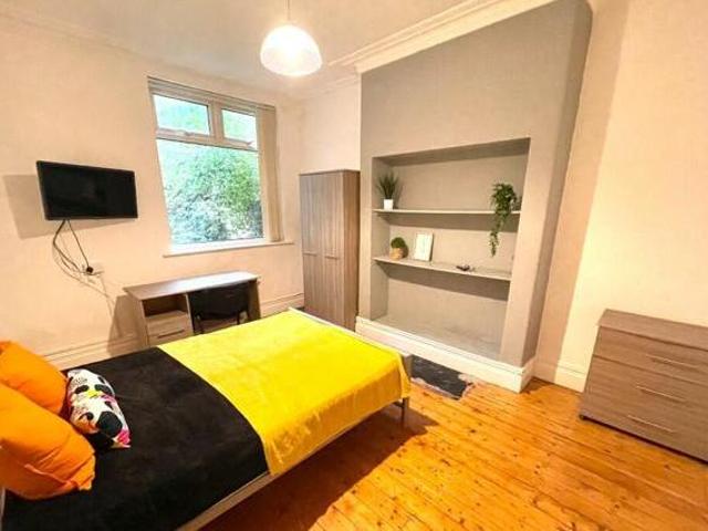 8 Bedroom House Share For Rent In Liverpool, Merseyside