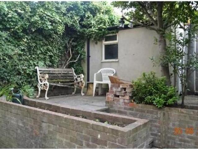 8 bedroom house share for rent in Ninian Road, Roath, Cardiff, CF23