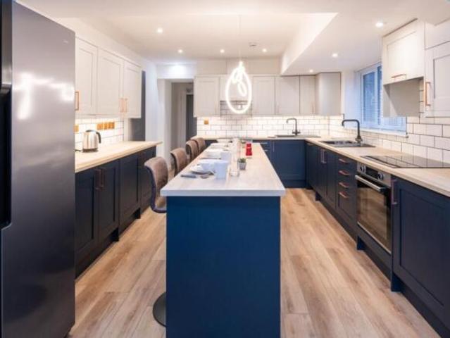 8 bedroom house share for rent in Room 5, Darwin Drive, CB4