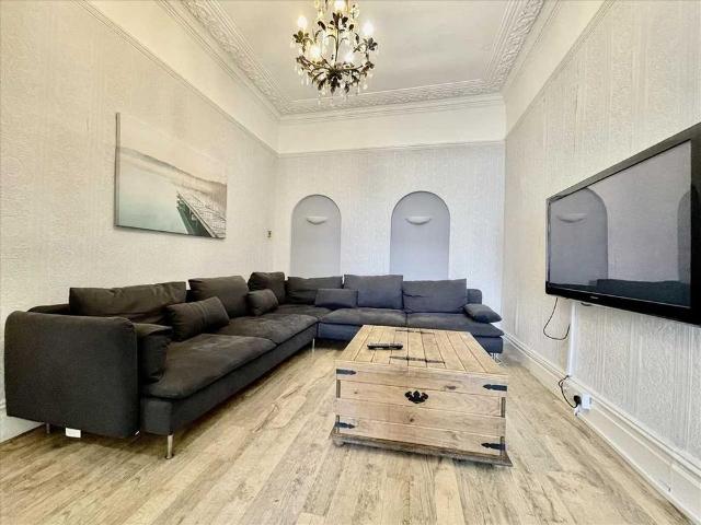 8 bedroom house share to rent