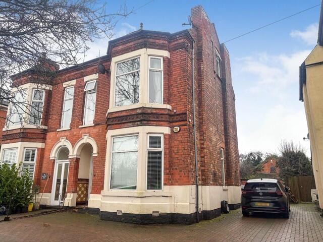 8 Bedroom House West Bridgford Nottinghamshire 99641841