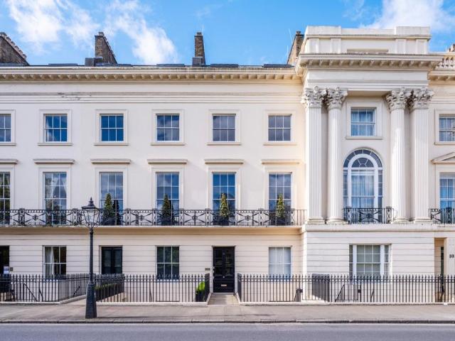 8 bedroom house to rent