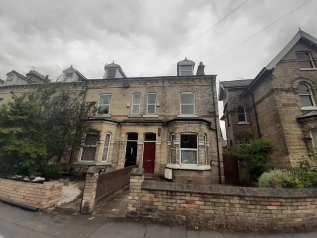 8 Bedroom House York North Yorkshire LS100243616