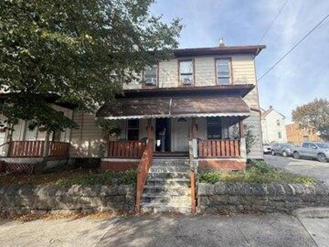 8 bedroom, Hazleton PA 18201 95992652