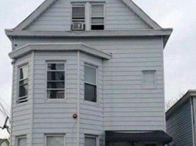 8 bedroom, Haledon NJ 07508 104870277