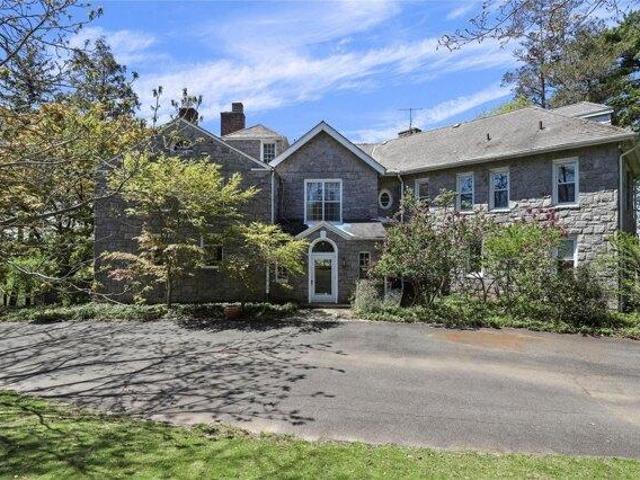 8 bedroom, Irvington NY 10533 LS90951264