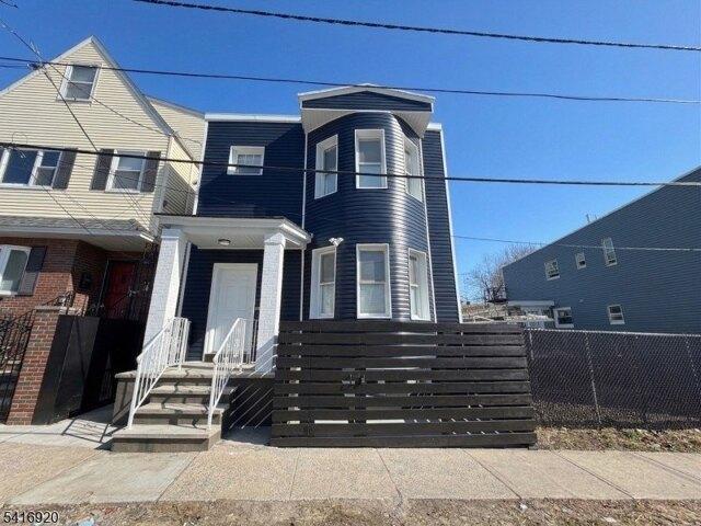 8 bedroom, Irvington NJ 07111 LS102726149